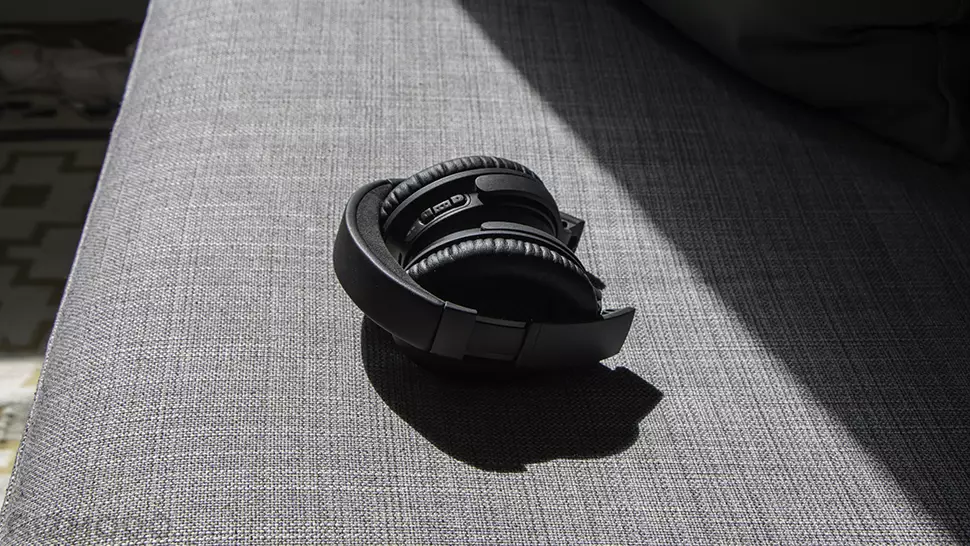 Bose QuietComfort 35 Bluetooth ականջակալներ. Gizmodo Review