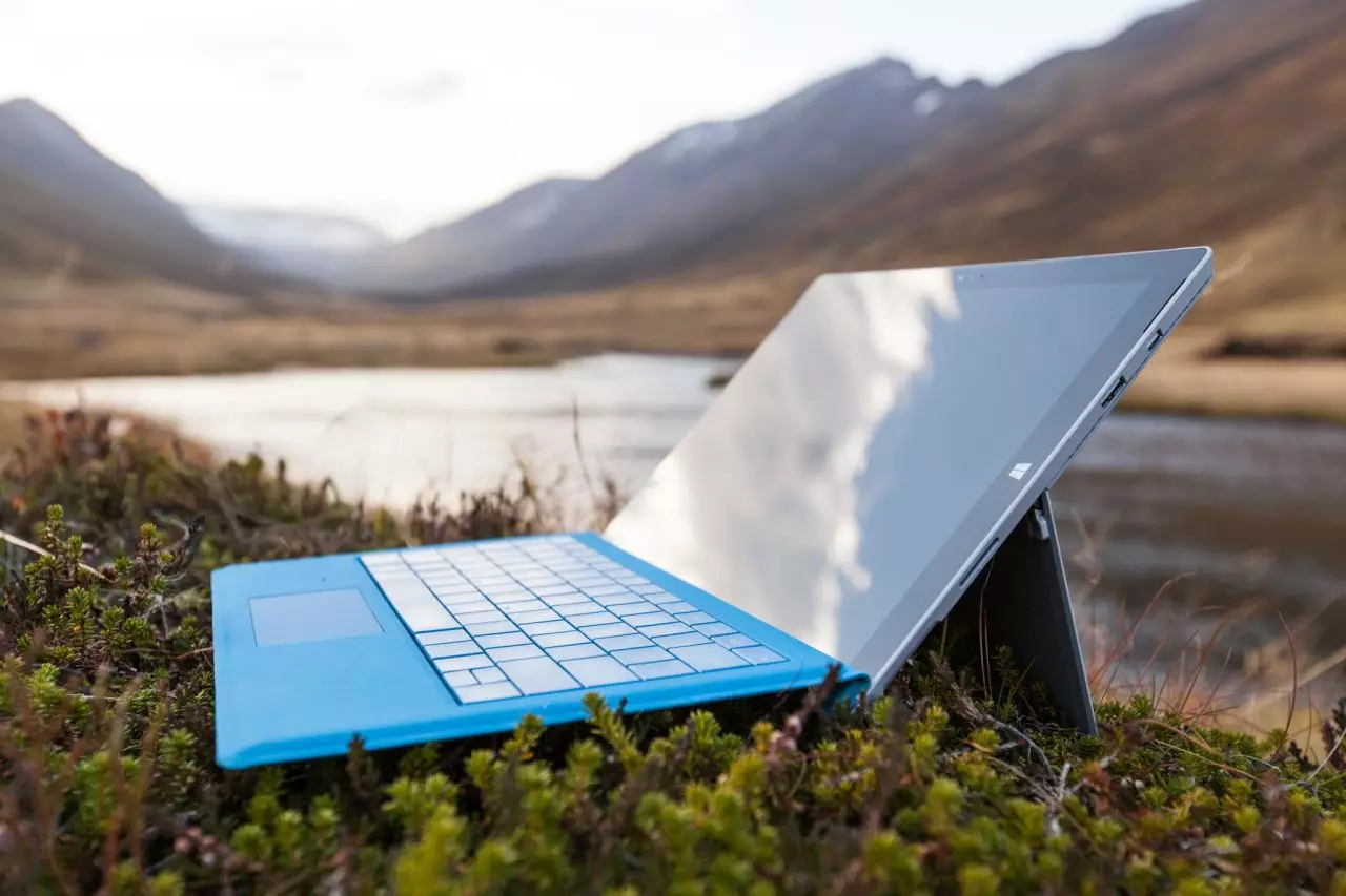 Athbhreithniú Microsoft Surface Pro 3: An Ríomhaire Lasmuigh deiridh?