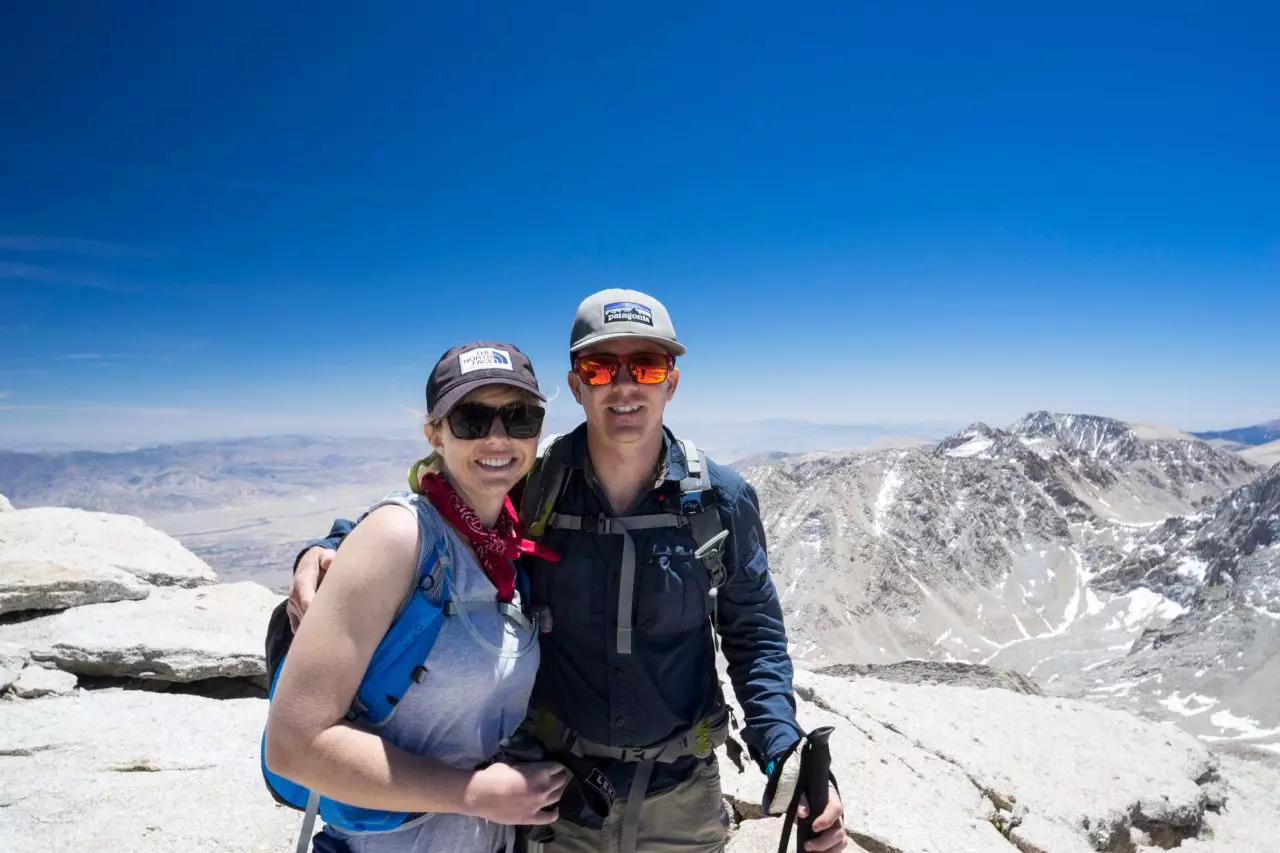 ホイットニー山を登る方法：米国で最も高いピーク