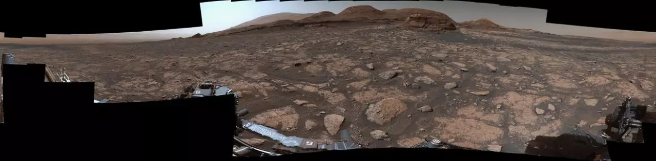 Panorama panoramik sabudeureun Curiosity, sakumaha katingal dina 3 Maret 2021. (Gambar: NASA / JPL-Caltech / MSSS)