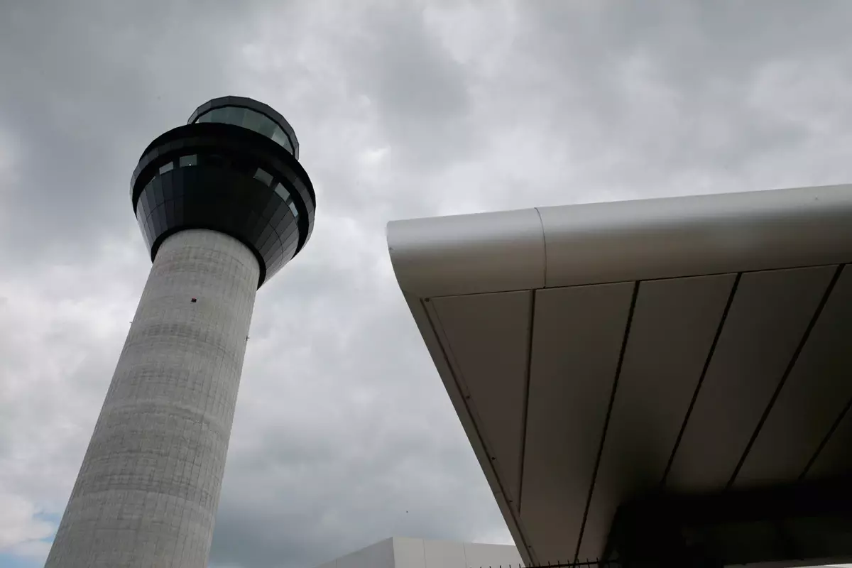 31 башня управления воздушным движением с удивительным шармом