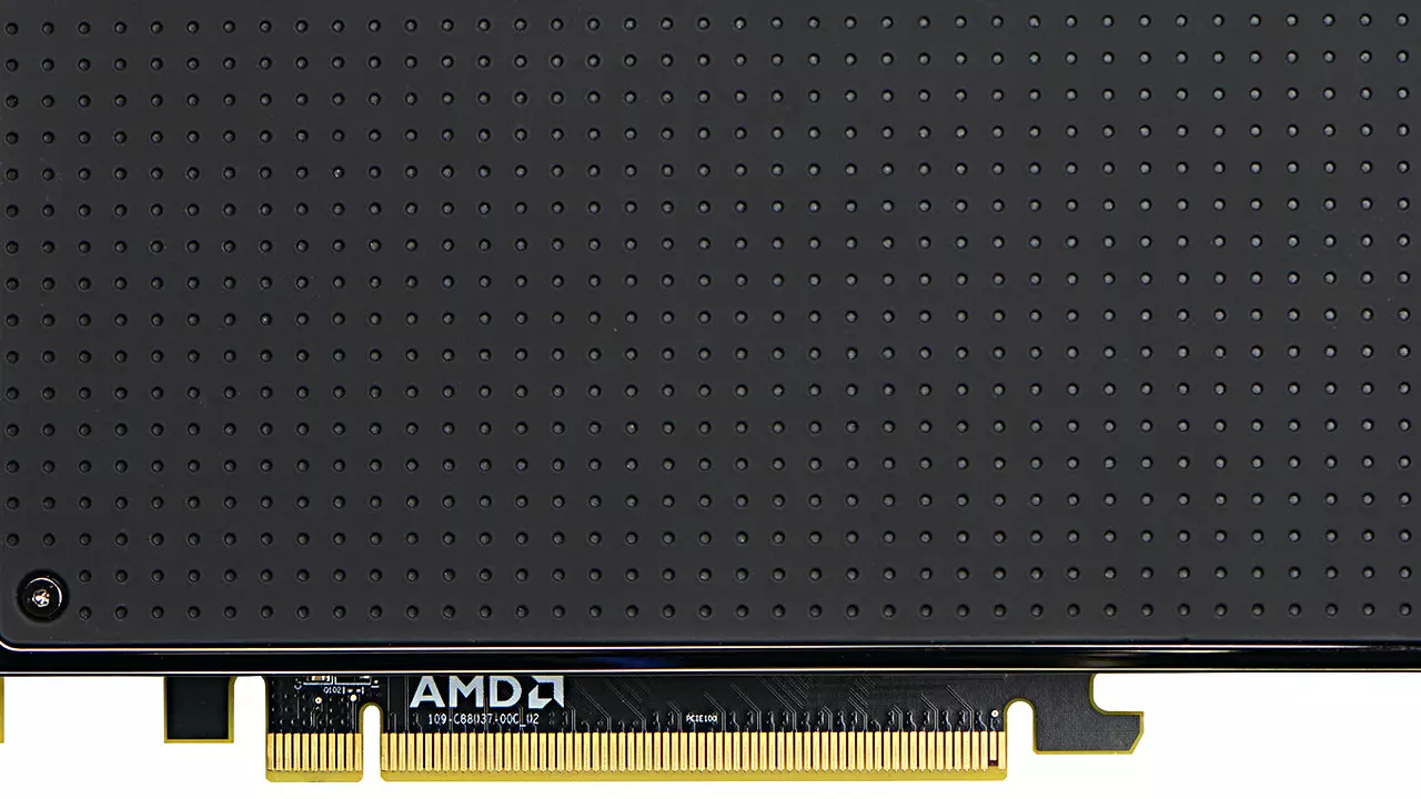 AMD Radeon R9 Fury X: Australian Tshuaj Xyuas