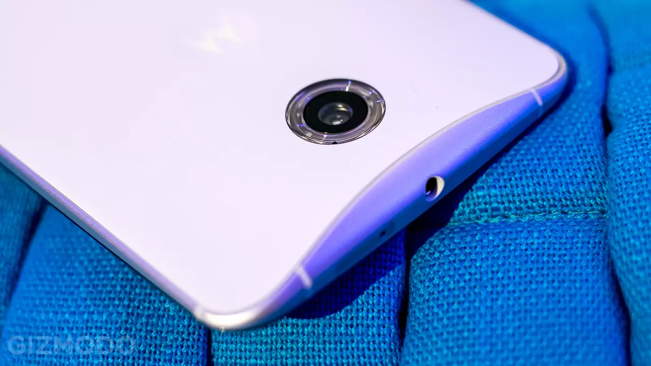 Nexus 6 Практически: Толкова голям, толкова красив