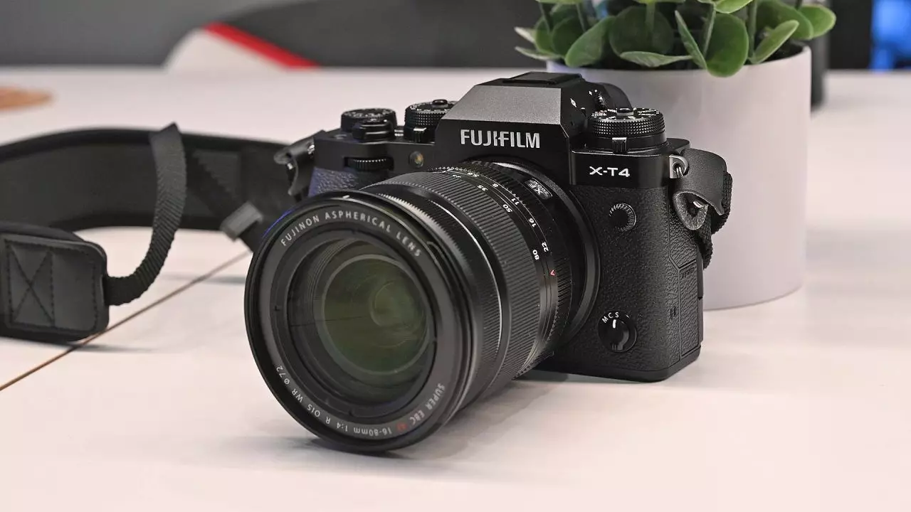 Með Fujifilm X-T4 verður ein af bestu APS-C spegillausu myndavélunum enn betri 50073_3