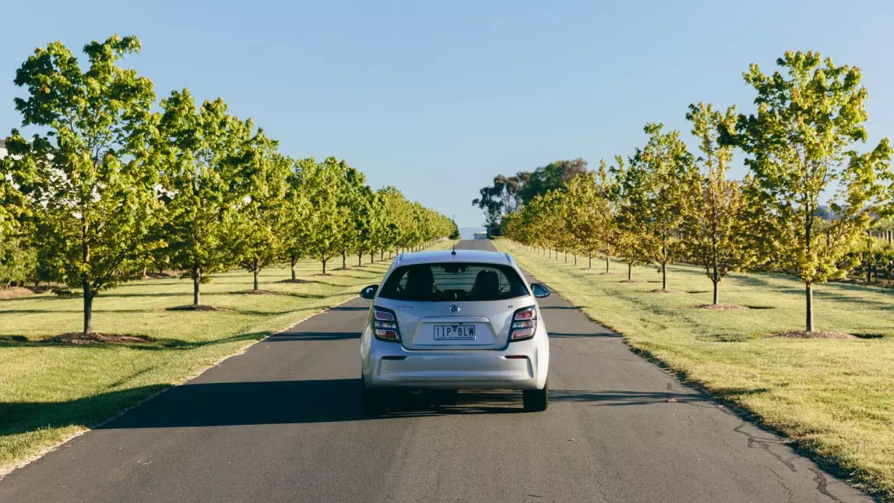 Holden’s 2017 Barina zvedá laťku techniky v levných autech