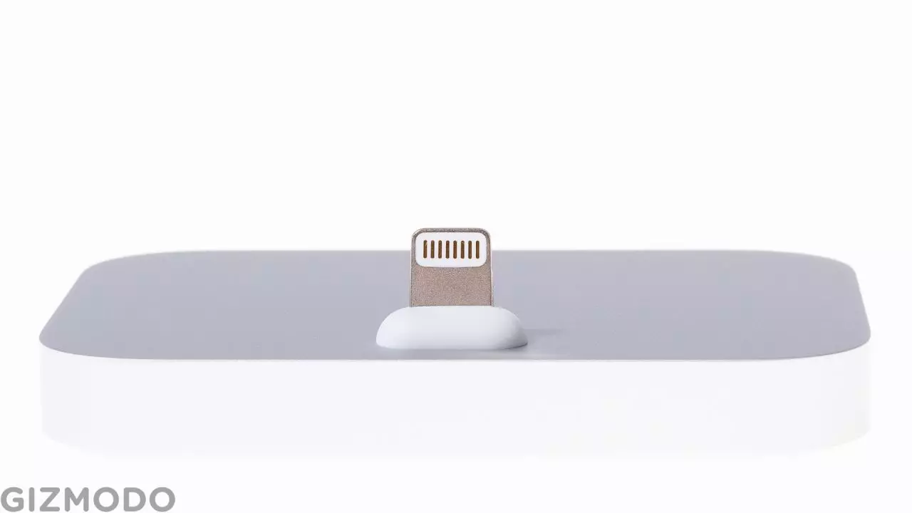 Apple se nuwe Lightning Dock is 'n ding van skoonheid