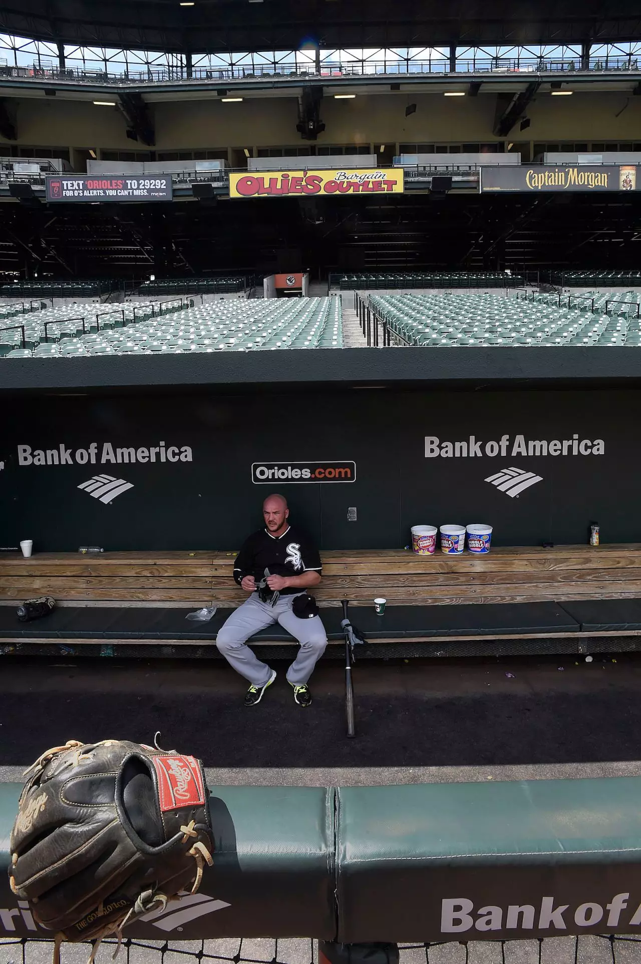 Fotoğraflar: Boş Bir Stadyum MLB Beyzbol Maçına Ev Sahipliği Yapıyor