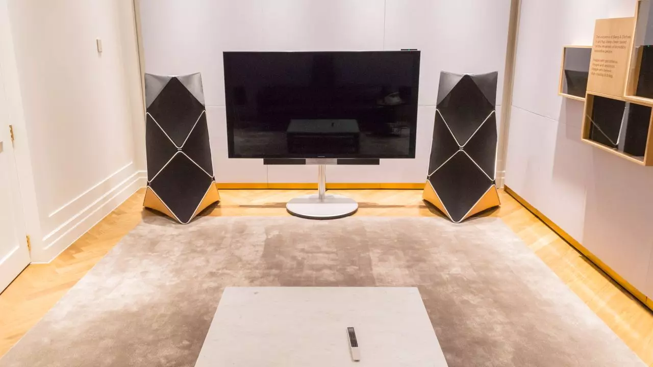 A nova loja principal da Bang & Olufsen em Melbourne é uma experiência sensorial