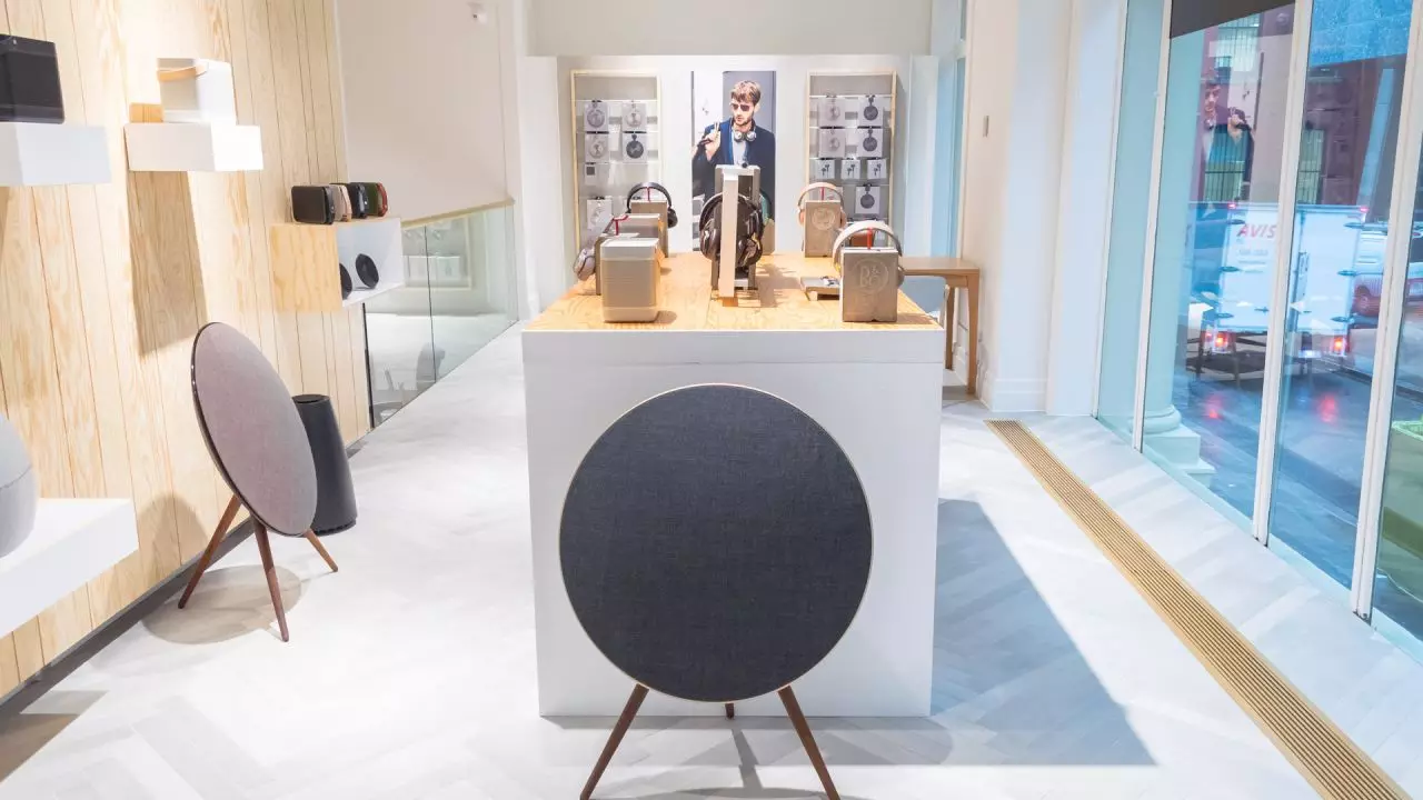 A nova loja principal da Bang & Olufsen em Melbourne é uma experiência sensorial