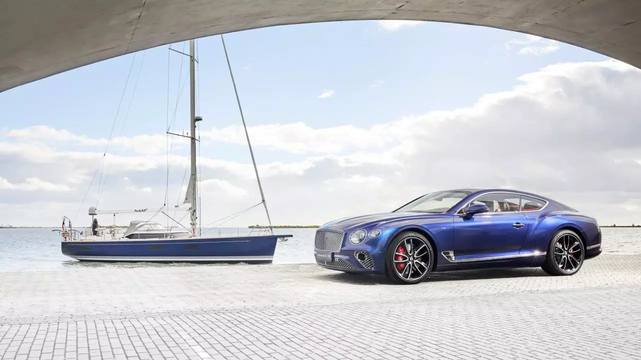 Om du är tillräckligt rik kommer Bentley att designa din yacht för att matcha din bil