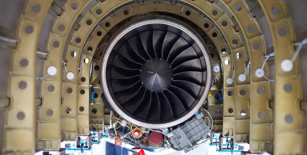 À l'intérieur de l'ingénierie de la première voiture à 1600 km / h au monde