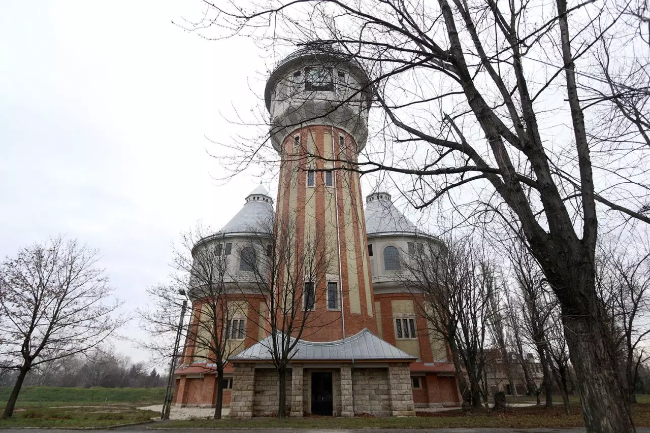 Denne hundre år gamle industrielle perlen er som Jabbas Real Life Palace