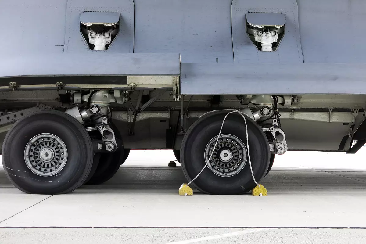 Tur Up-Close Globemaster C-17, Raksasa Sing Mabur