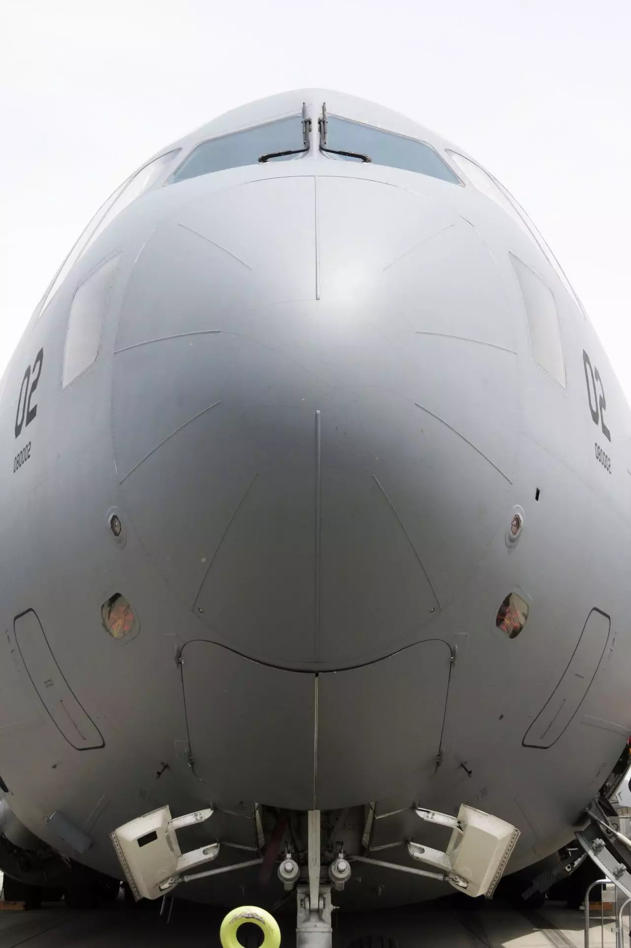 'n Naby-toer van die C-17 Globemaster, The Giant That Flies