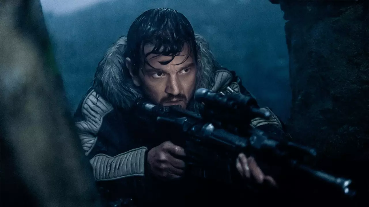 Cassian Andor (Diego Luna) njupuk target ing Rogue One. (Gambar: Lucasfilm)