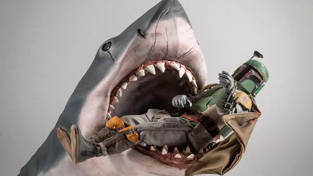 U kunt het niveau van gore-detail op deze Jaws Shark-buste aanpassen