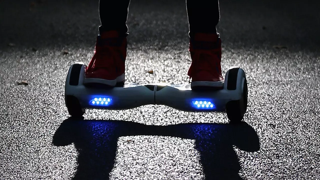 Hoverboard-ek piztutako Melbourne Etxeko sutea: nola egon seguru