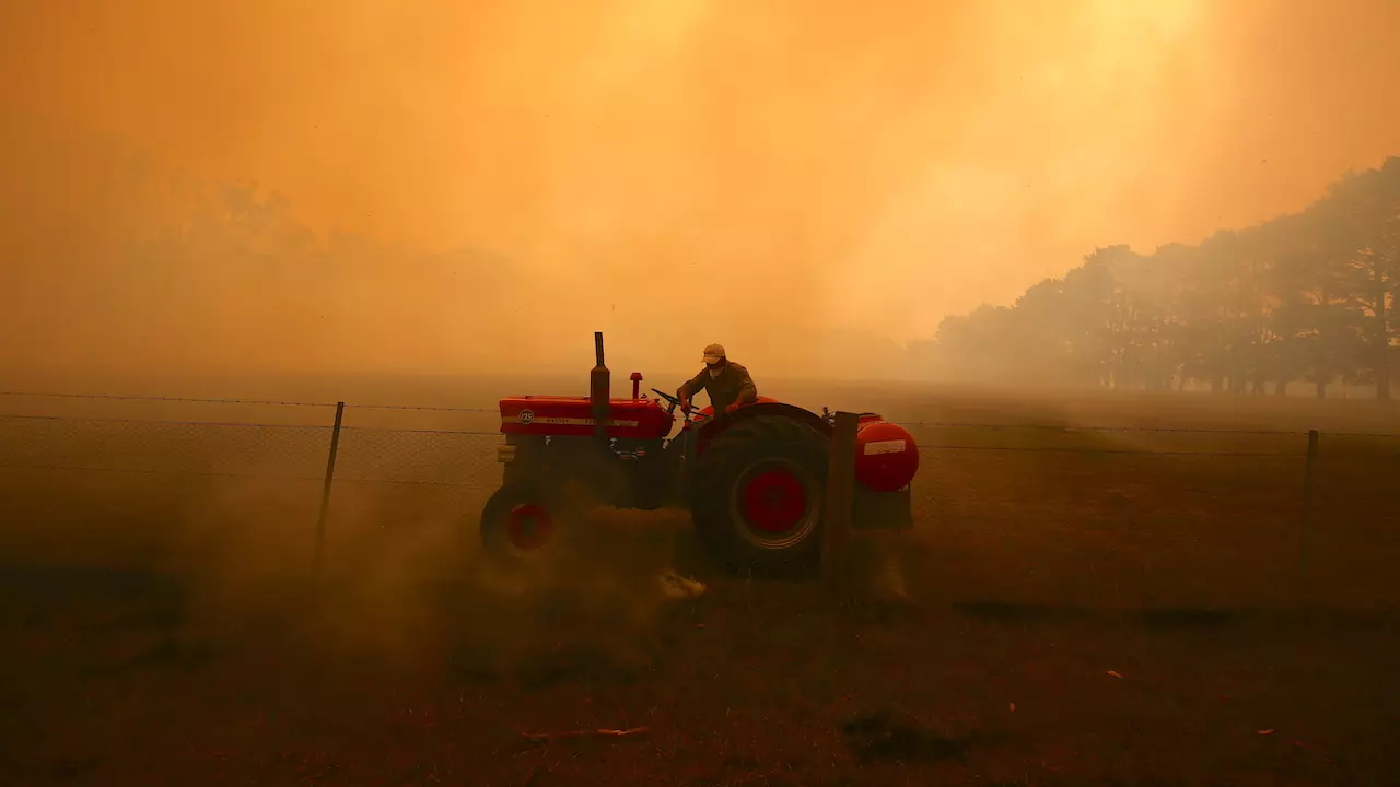 Os ladróns de auga rouban 80.000 litros en Australia mentres o noso futuro ao estilo Mad Max se fai realidade