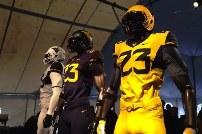 Die 17 schlechtesten College-Football-Uniform-Designs