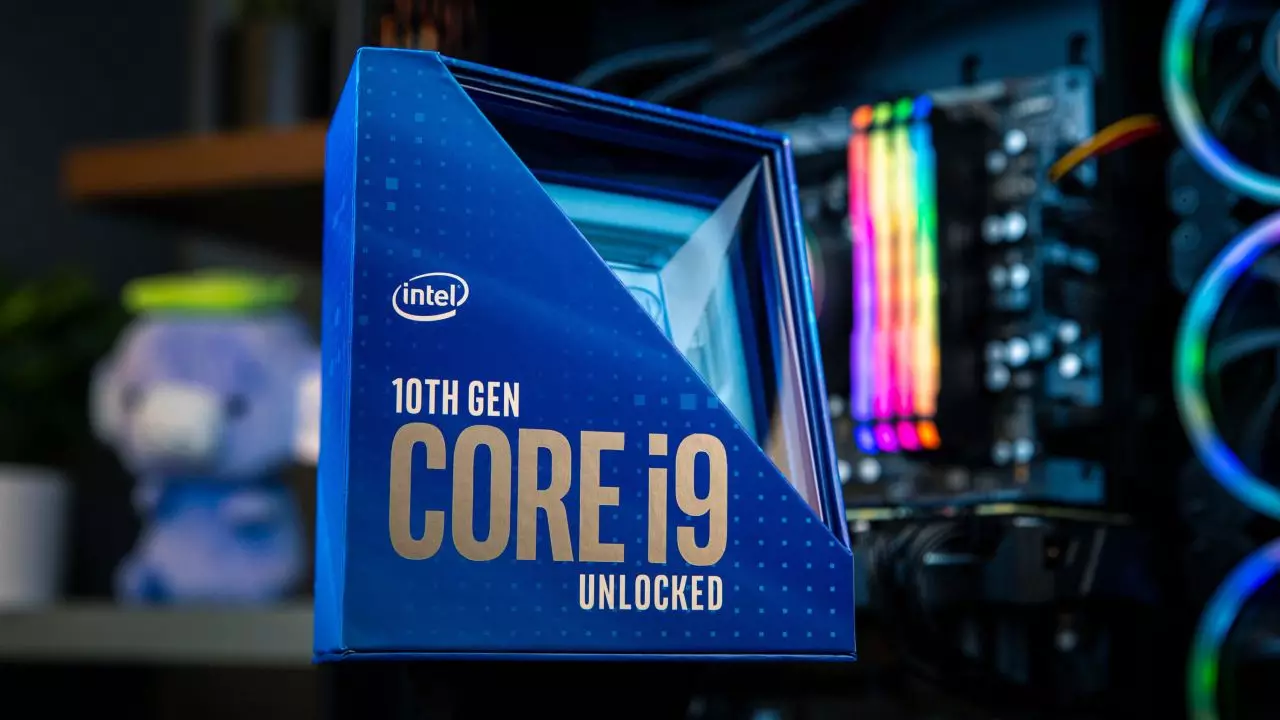 Ang Intel's 11th-Gen Desktop Processors Moabot Sa Sayo sa Sunod Tuig ug Ilang Suportahan ang PCIe 4.0