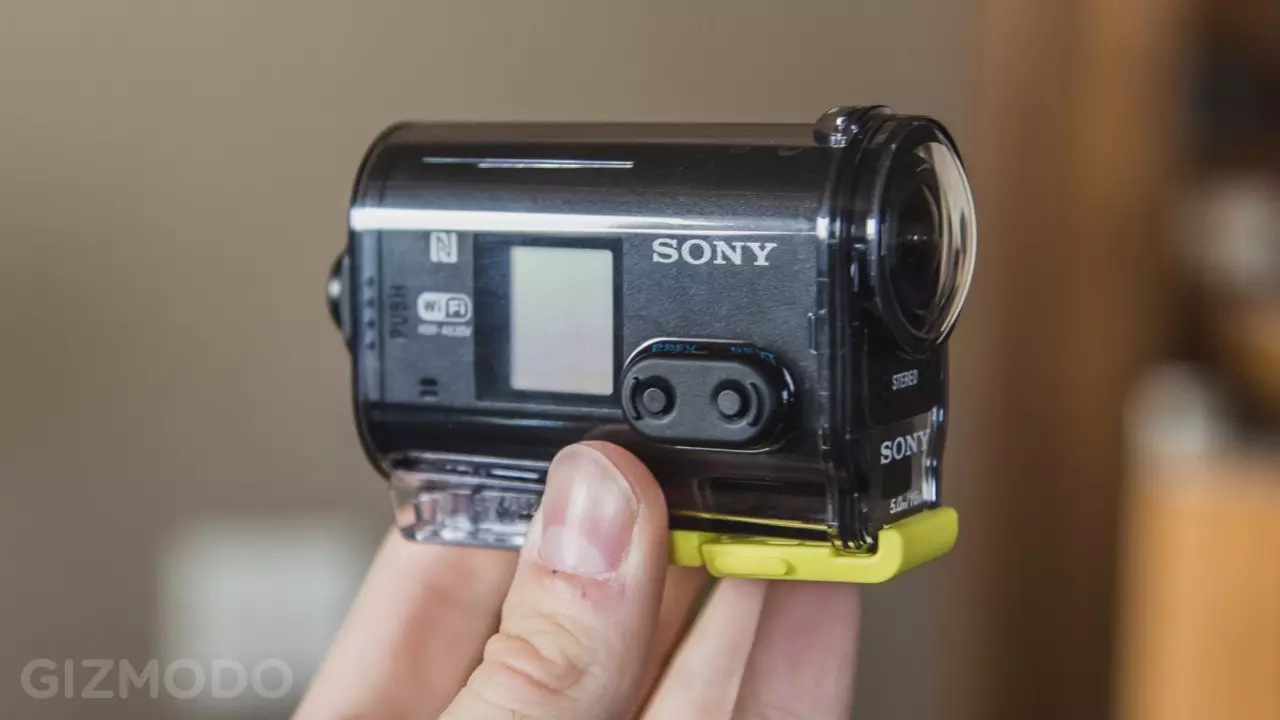 Sony Action Cam Redux: לאָמיר פּרובירן ווידער, דאָס מאָל מיט אַ געבויט-אין גפּס