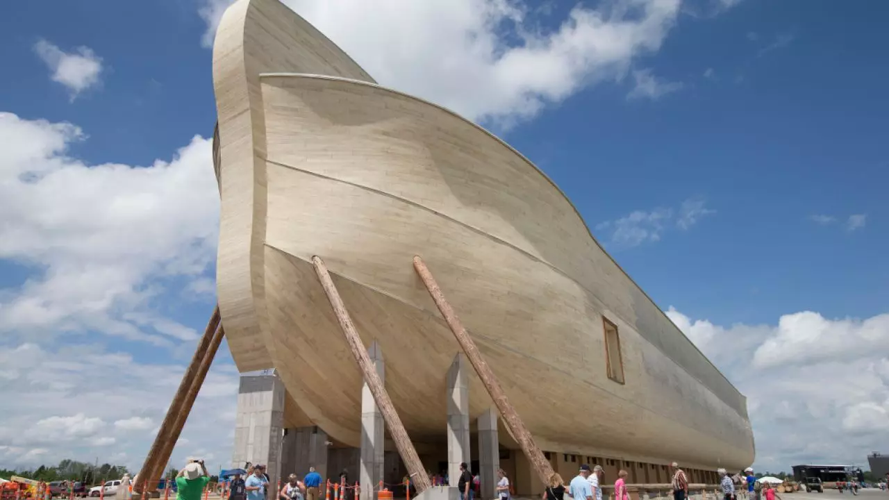 Kapal Nuh Ukuran Tongkang Iku Taman Tema Kreasionis