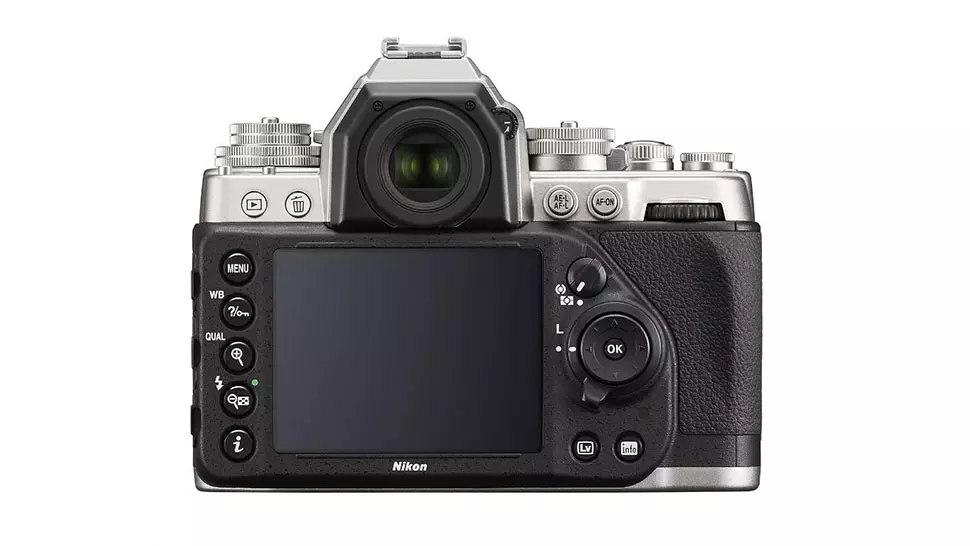 Nikon Df : un monstre DSLR avec une séquence à l'ancienne simplifiée