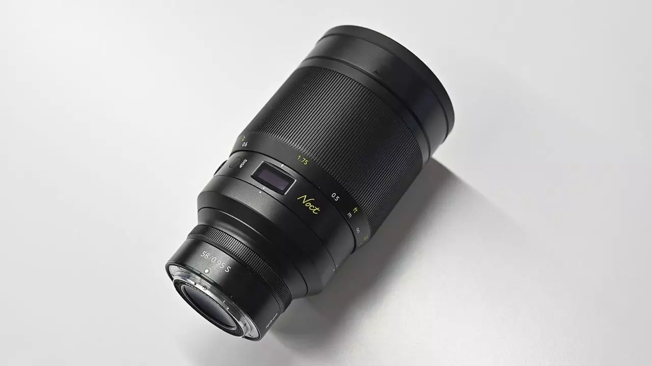 Z50 Nikon کا زیادہ سستا اور کمپیکٹ مرر لیس کیمرہ ہے۔ 685_12