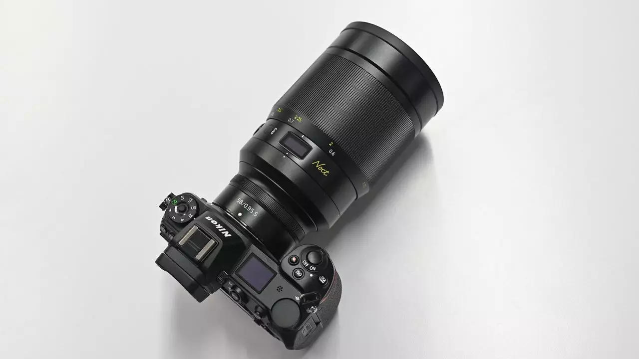 Z50 Nikon-en ispilurik gabeko kamera merkeagoa eta trinkoagoa da 685_14