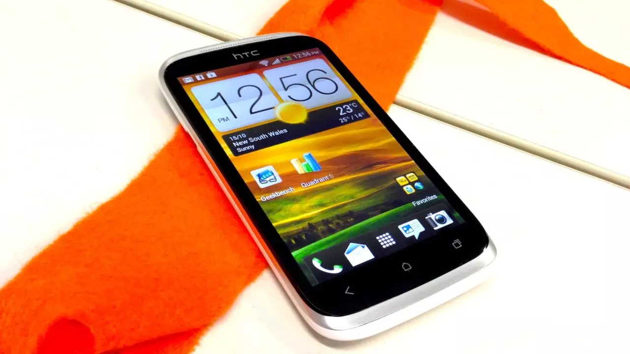 HTC Desire X Revizyon: Finalman, Yon Aparèy Pre-Peye vo Achte