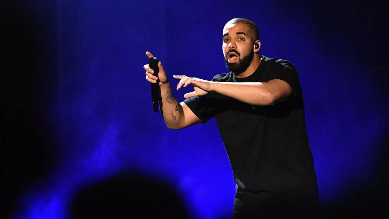 Drake Spam Lova Spotify Lenei Vaiaso, Fa'aita Tagata