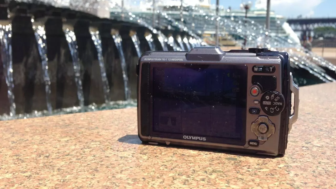 Revisión da cámara compacta Olympus TG-1 Tough: coñece ao compañeiro perfecto do verán 709_2