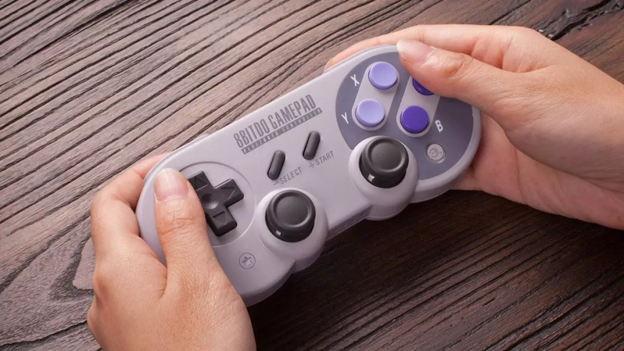 Pengontrol Nintendo Switch Bergaya SNES Ini Dirancang Untuk Memainkan Game Selama 32 Tahun