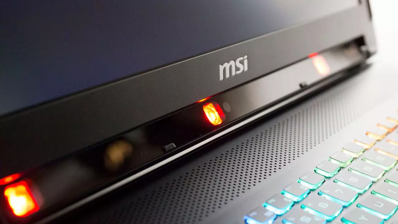 MSI-ren GT72s Tobii Eye-Tracking ordenagailu eramangarria: etorkizuna, baina ez oraina