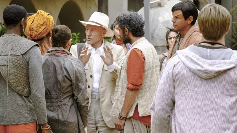 Star Trek: Picard Anatupa Hadithi ya Waromula 2 Tofauti Sana, na Hubris ya Picard