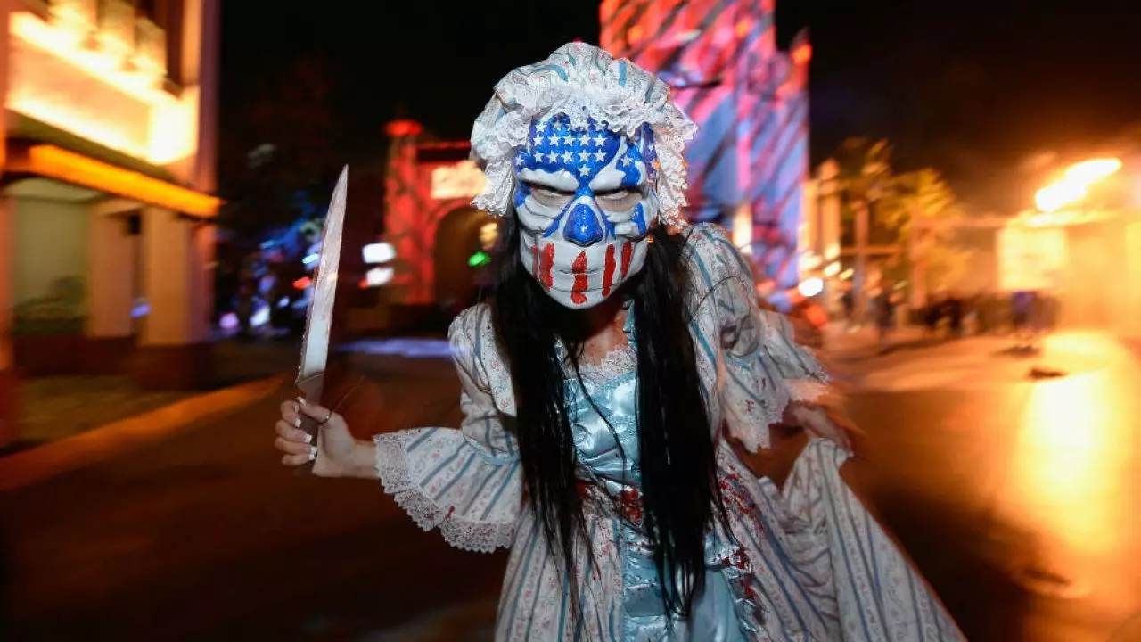 Un tour fotografico incredibilmente divertente delle notti horror di Halloween degli Universal Studios