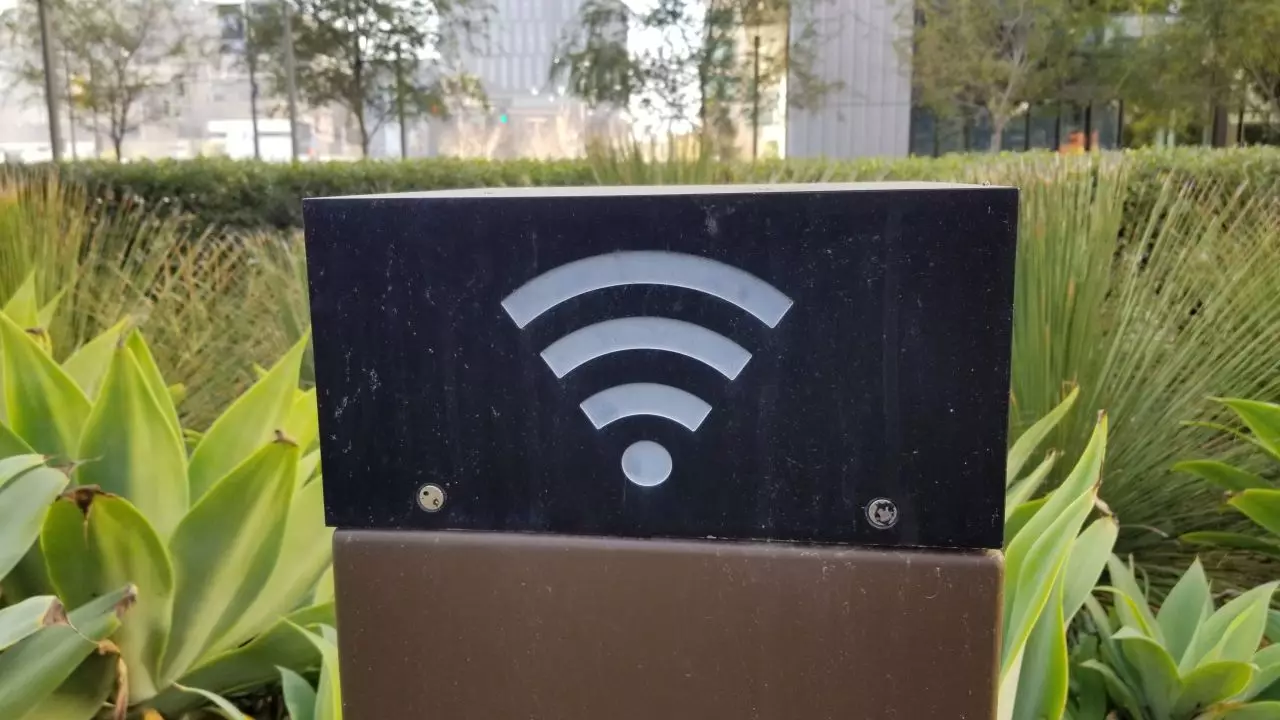 Wi-Fi ເຮັດວຽກແນວໃດ? ວິສະວະກອນໄຟຟ້າອະທິບາຍ