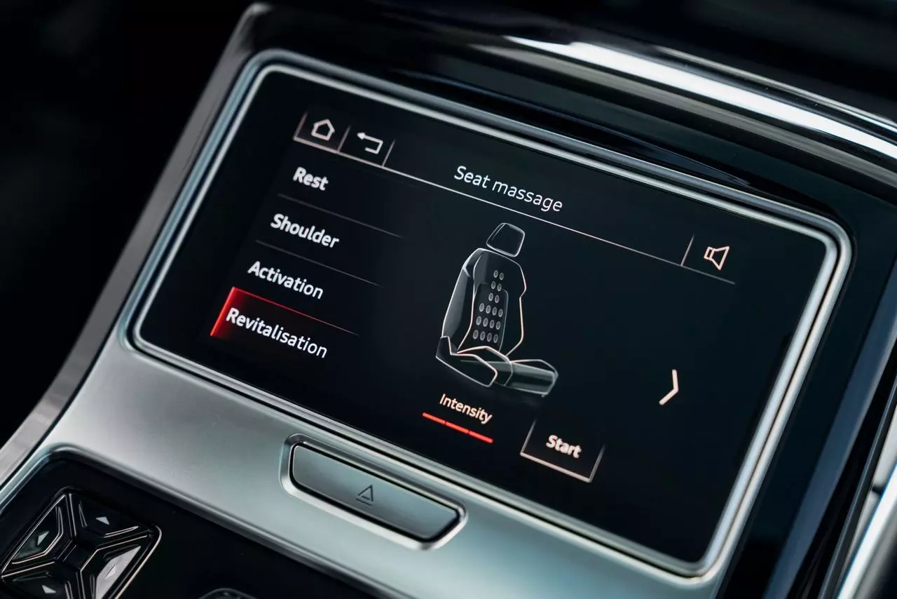 Жаңы Audi A8 AF аркылуу алданып калды