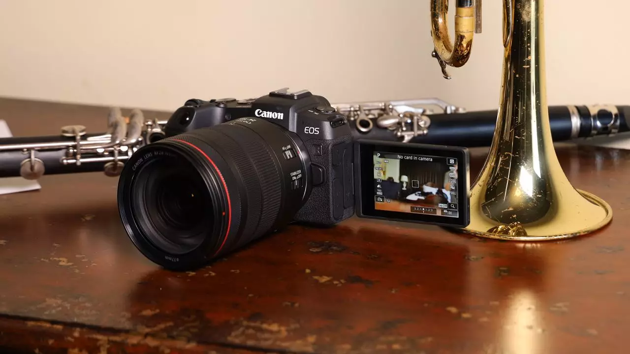A EOS RP da Canon é a câmera sem espelho full-frame mais acessível que esperávamos 77435_1