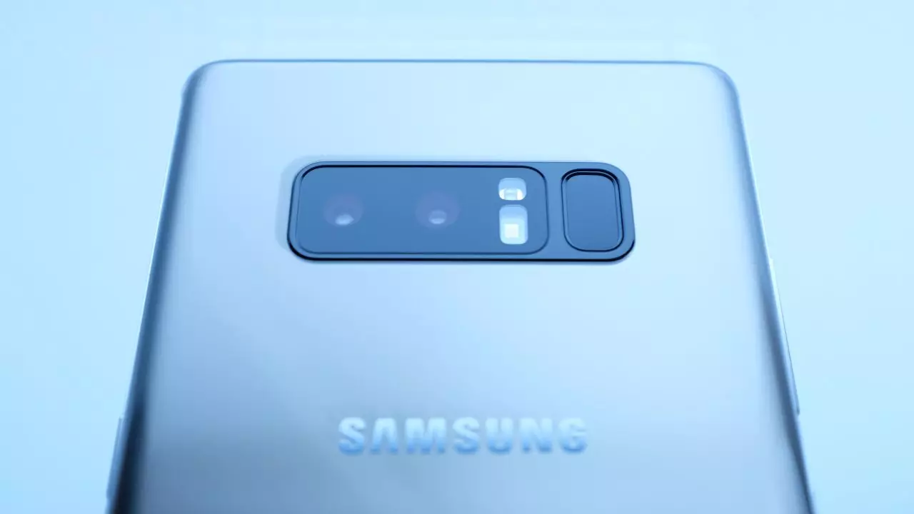 Samsung Galaxy Note8: avstralski roki