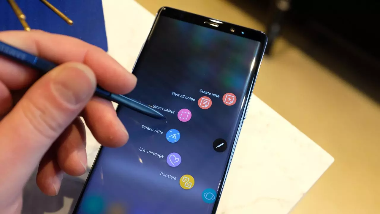 Samsung Galaxy Note8: Hands On אוסטרלי
