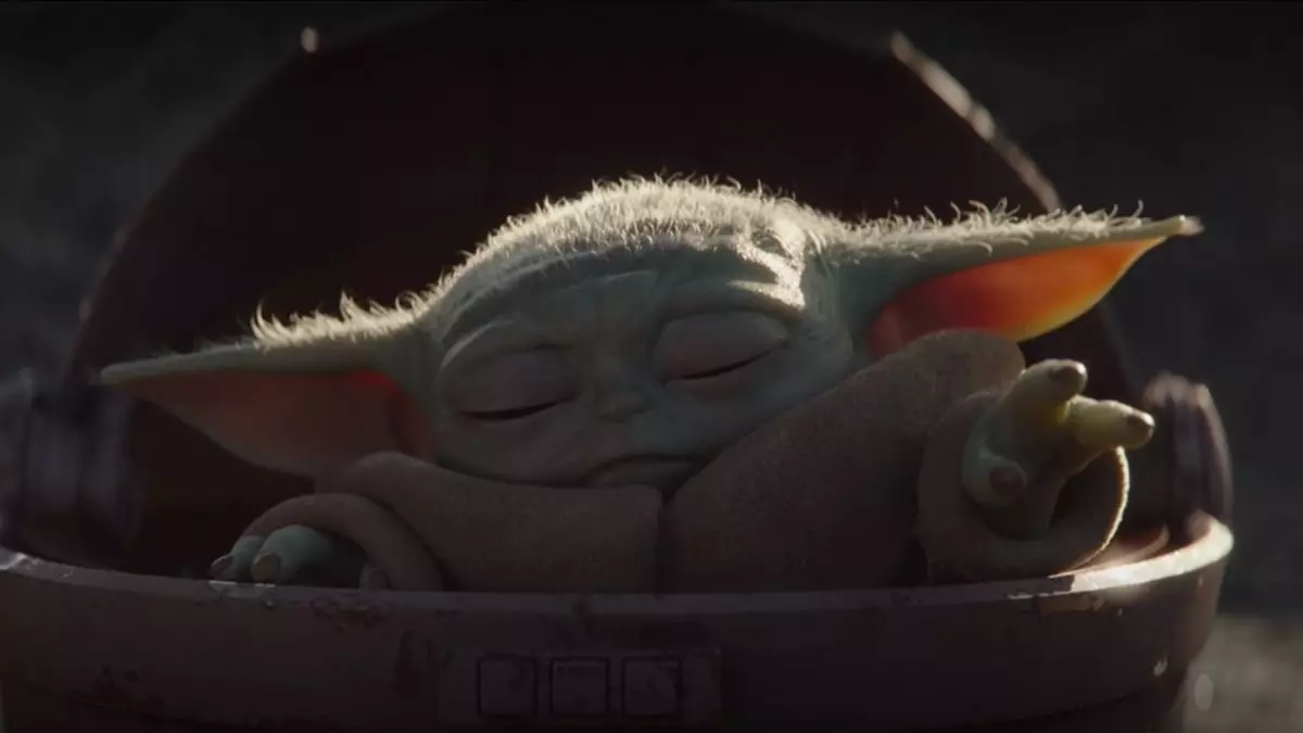 Baby Yoda GIFs Online Ayaa Ku Soo Laabtay Giphy-na Wuu Ka Raali Geliyey Disney Sababta Qaarkood