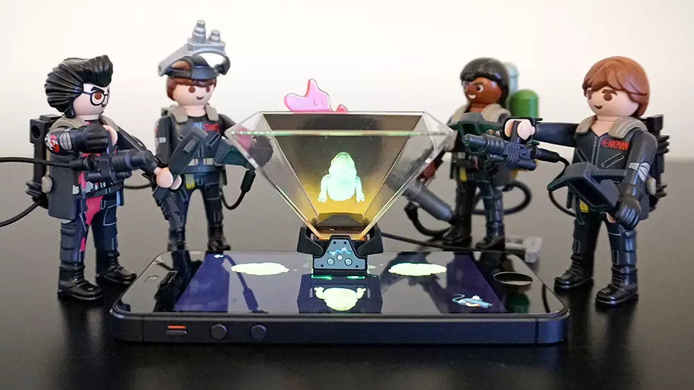 Les jouets Ghostbusters de Playmobil sont désormais livrés avec des fantômes holographiques flottants à piéger