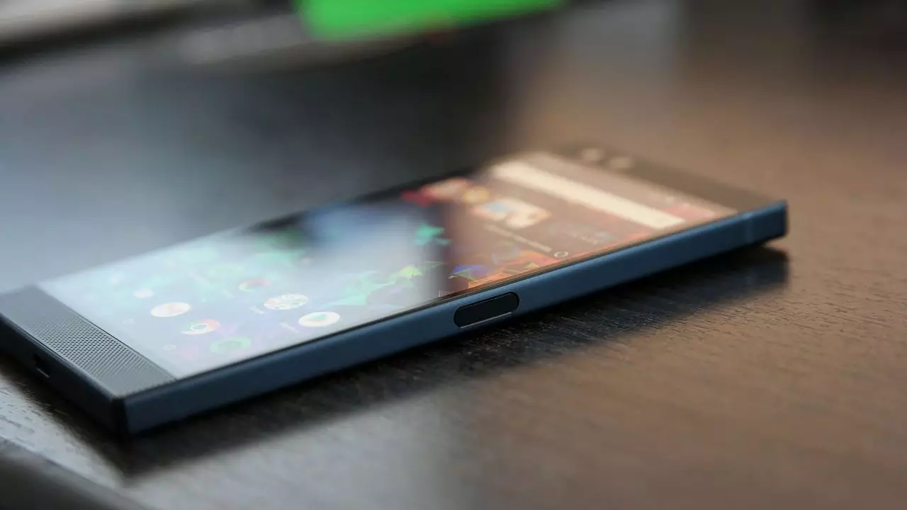 Razer Phone 2 lielākais jauninājums ir labāks ikdienas dzīvē