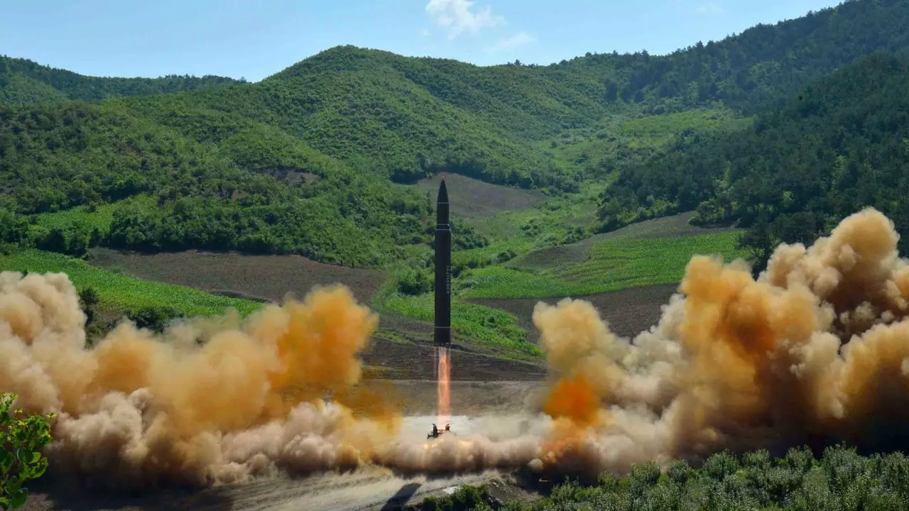 北朝鮮は大陸間ミサイルのテストの成功を主張している