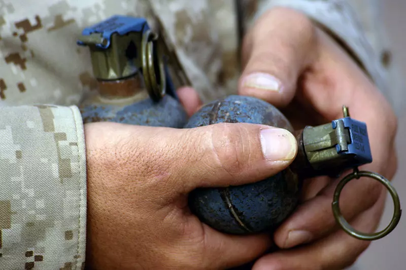 O le a le mea e sili ona lelei e fai pe a togi atu se Grenade ia te oe?