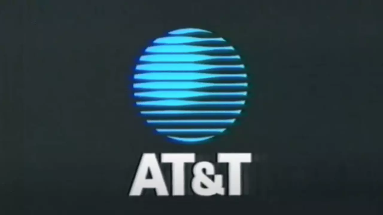 1993-يىلى كەلگۈسىنى مۆلچەرلەيدىغان AT&T ئېلانلىرىنىڭ 6 خىل ئۇسۇلى