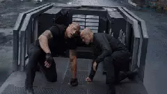 The New Hobbs & Shaw ٽريلر ۾ ادريس ايلبا بليڪ سپرمين آهي