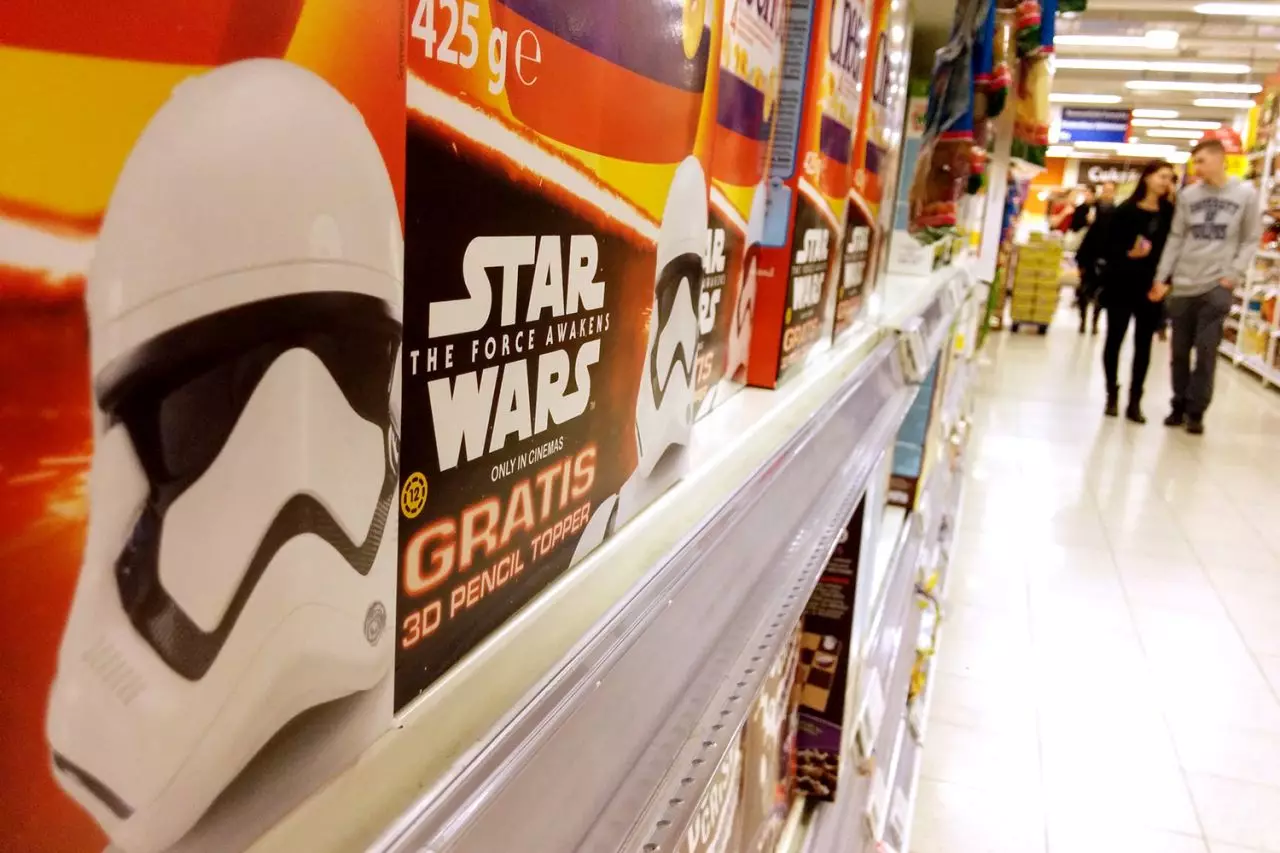 Marketingu i Star Wars është edhe më absurd jashtë SHBA-së