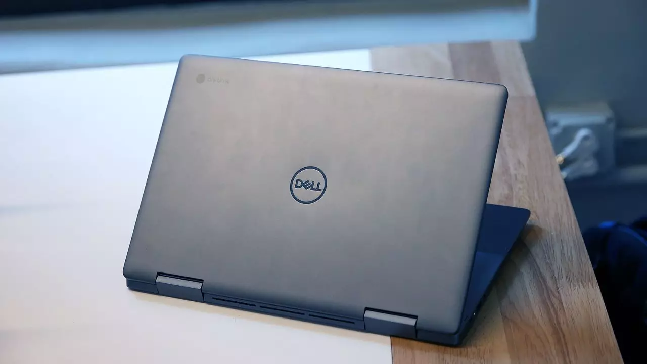Нядаўна абноўленыя Inspirons ад Dell выглядаюць больш, чым проста лепш ноўтбукі сярэдняга класа 85724_11